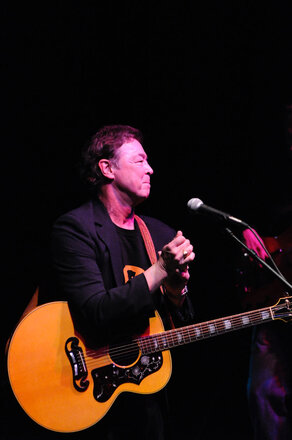 Robbin Thompson / Kultur & Unterhaltung / News / Aktuell / vivomondo