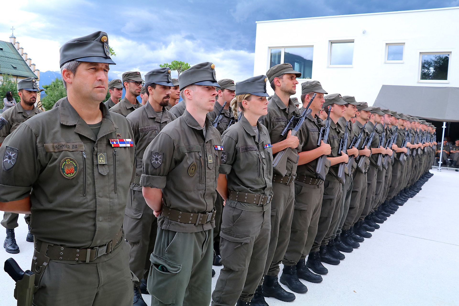 Bundesheer: Stellung des Geburtsjahrganges 2000 - News - Gemeinde Woergl